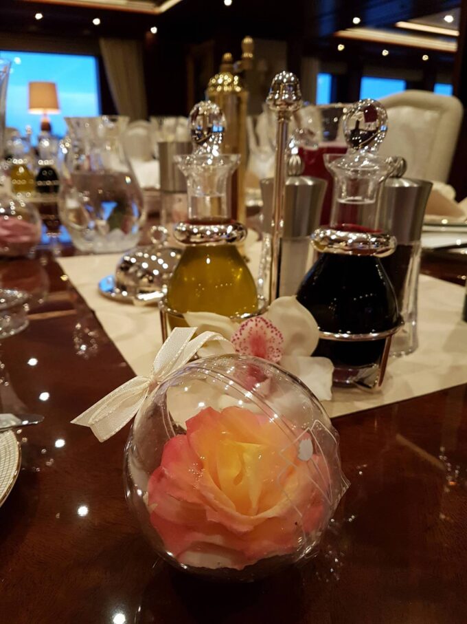 Our chocolate flowers at stores - Karila